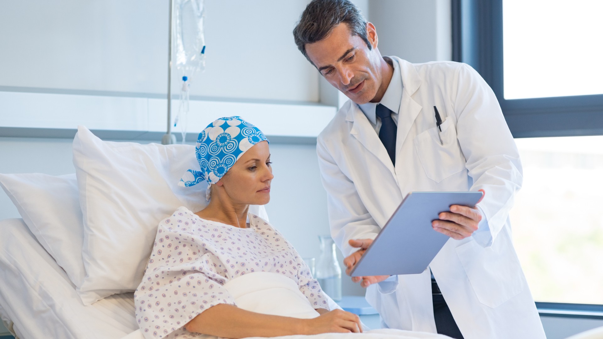 Quais os principais sintomas de leucemia